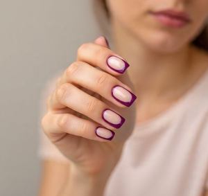 20 Irresistible Plum Nail Designs Every Trendsetter Must Try